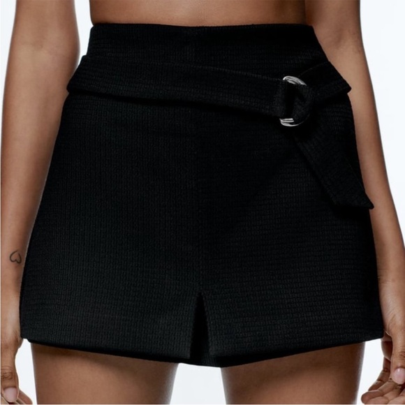 Zara | Shorts | Zara Textured Skort | Poshmark